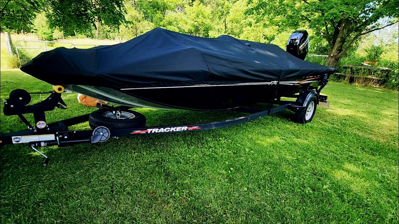 Tracker Pro 170 LaKota Boat Cover - YouTube