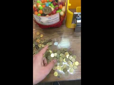 Автоматы с Жвачками - YouTube