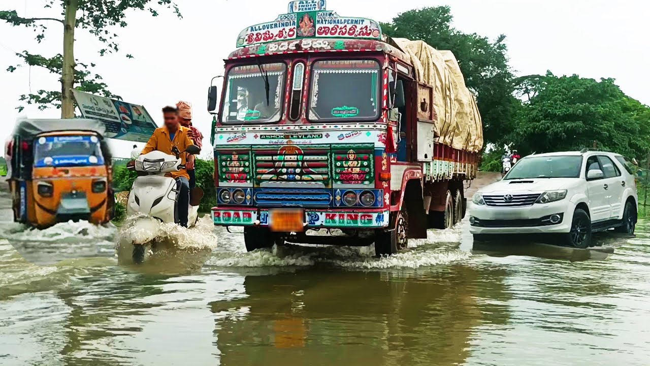 Cars Vs Heavy Load Lorry Vs Autorickshaw Vs 2 wheel Bike Vs Tipper ...