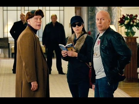 Red 2 (2013) Movie Review - YouTube
