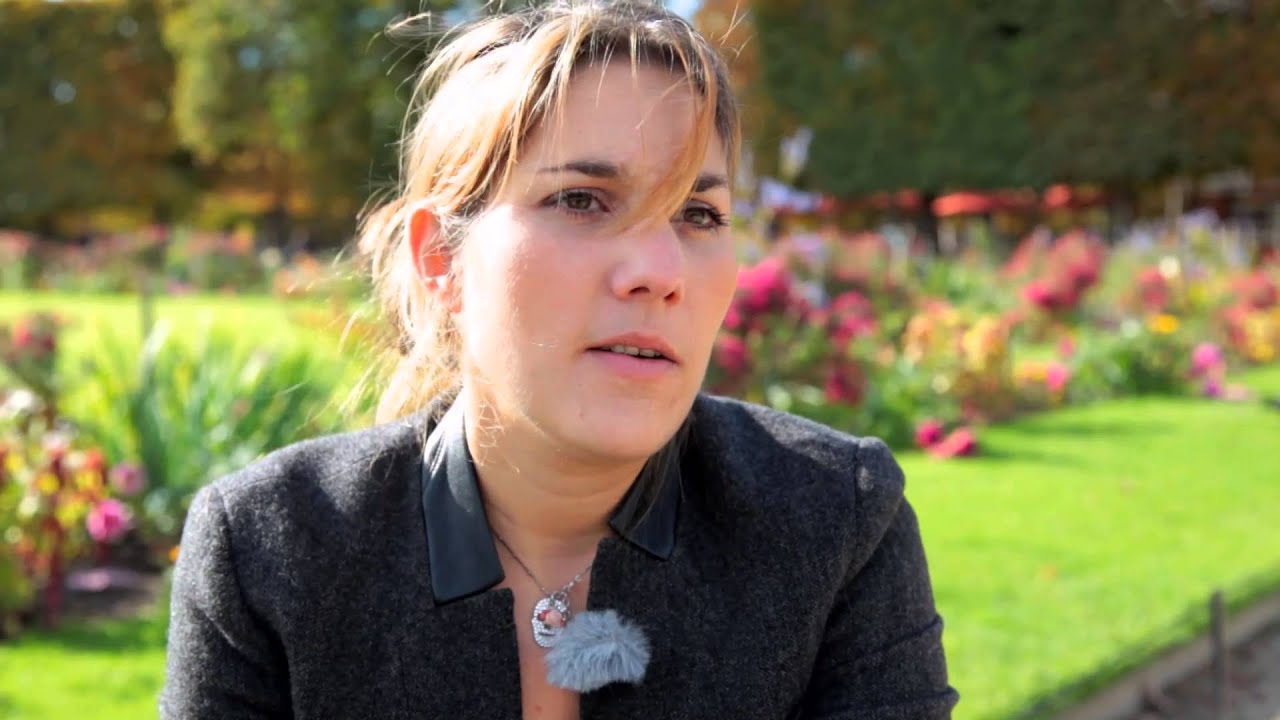Interview Maitre POULOU pour MVS - YouTube