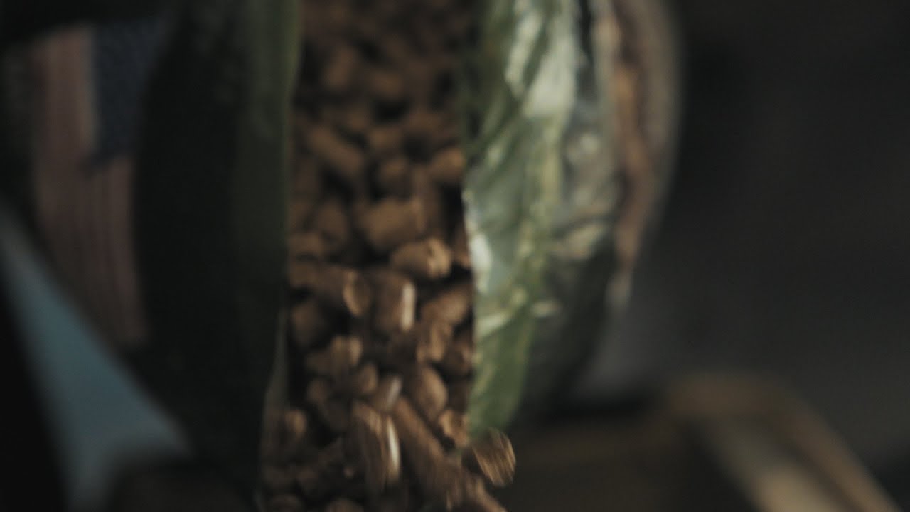 How to Light a Pellet Grill | Grillabilities from BBQGuys - YouTube