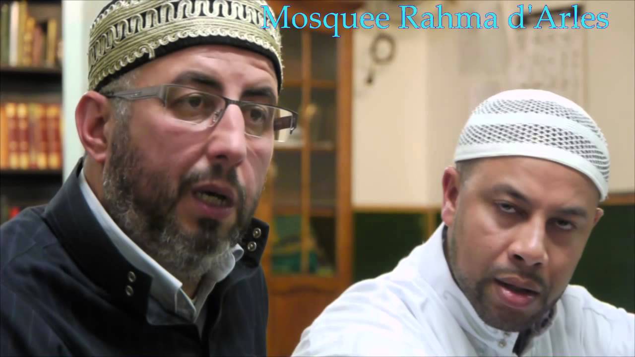 La barbe et le style vestimentaire en Islam - YouTube