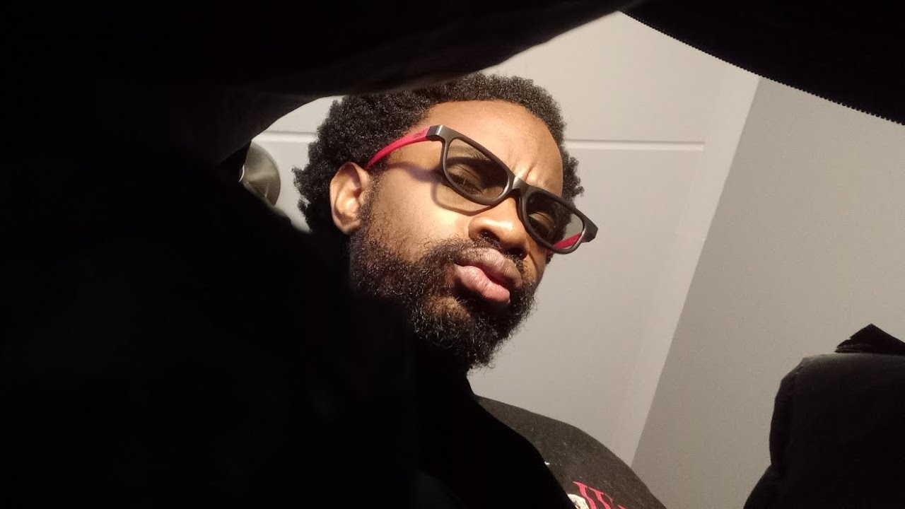 Asmr for hot ppl (fast and aggressive bish) - YouTube