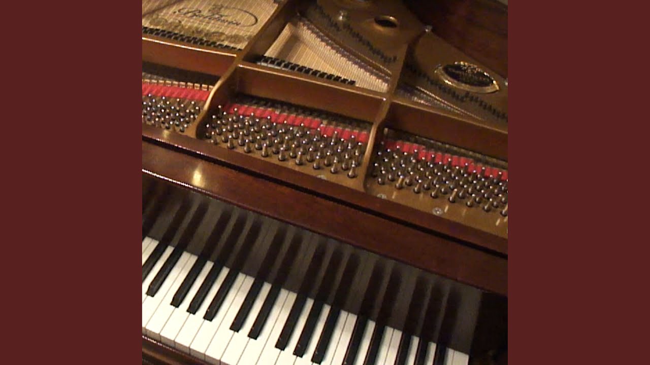 Howl's Moving Castle Theme (piano) - YouTube
