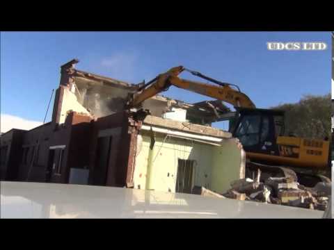 UDCS LTD - Tennyson House Demolition, Hull. (Nov 2013) - YouTube