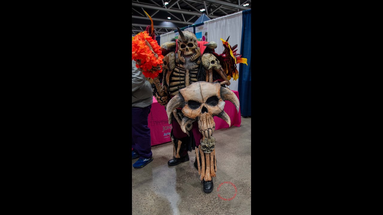 Planet comic con Kansas City day 2 5 - YouTube