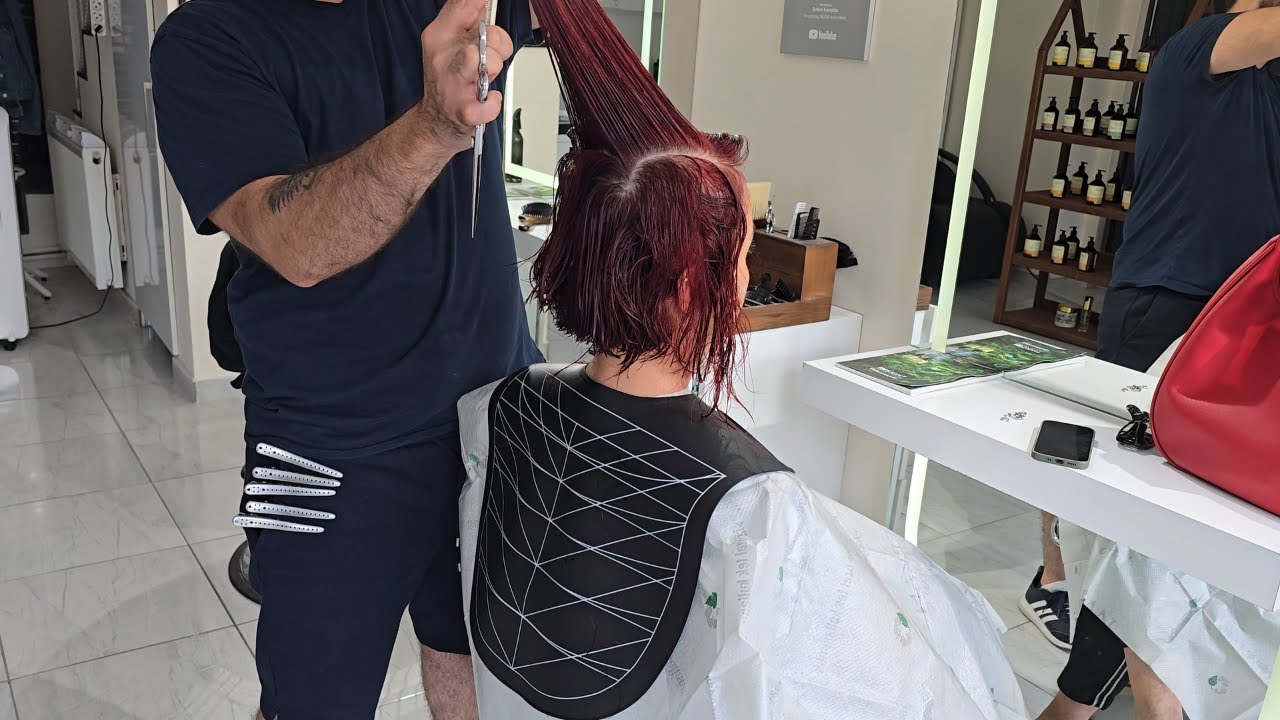 Short Bob Haircut with Side Bangs and Face Framing Layers | Trendy ...