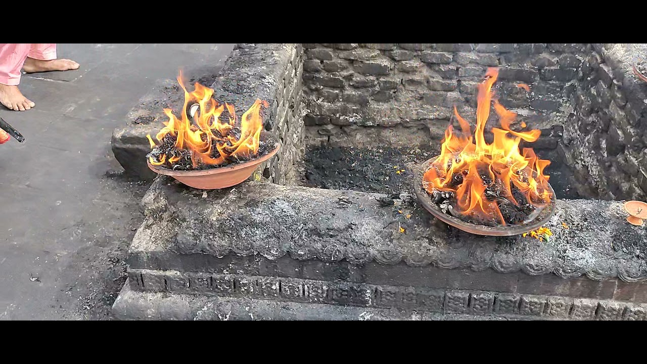 Pashupatinath lakhbatti. (lakh batti is literally meaning 100000lamps ...