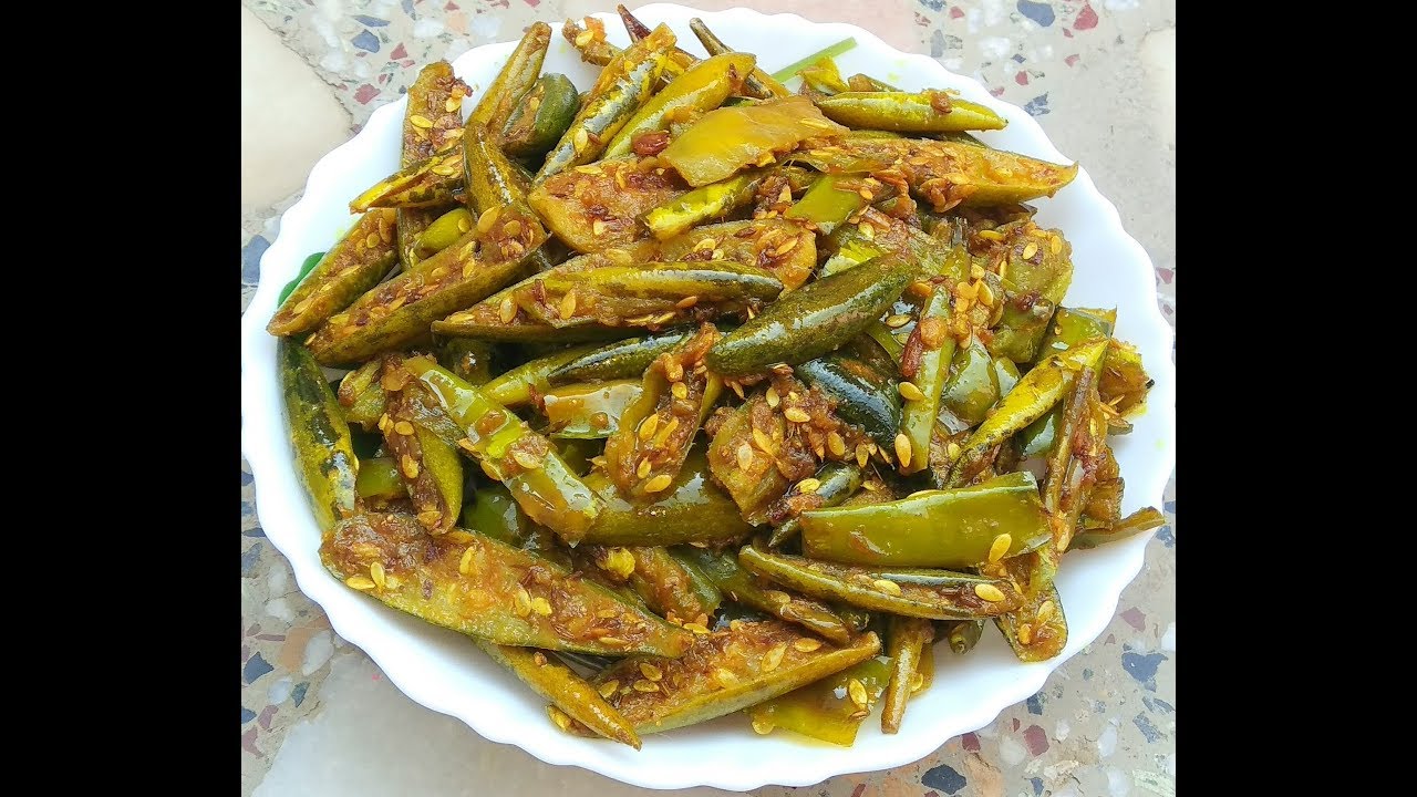 काचरी हरी मिर्च की स्वादिष्ट सब्जी👌Delicious vegetable of kachari green ...