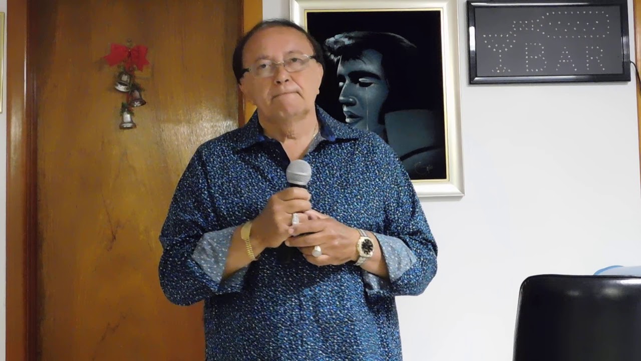 Freddie Torres Cantando "Fueron Tres Años" - YouTube