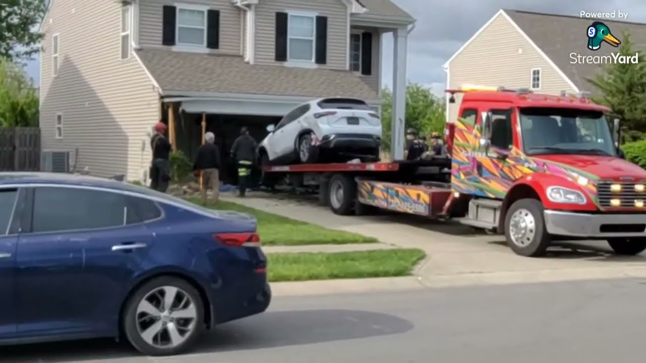 Car Run Into House In Fishers Indiana - YouTube