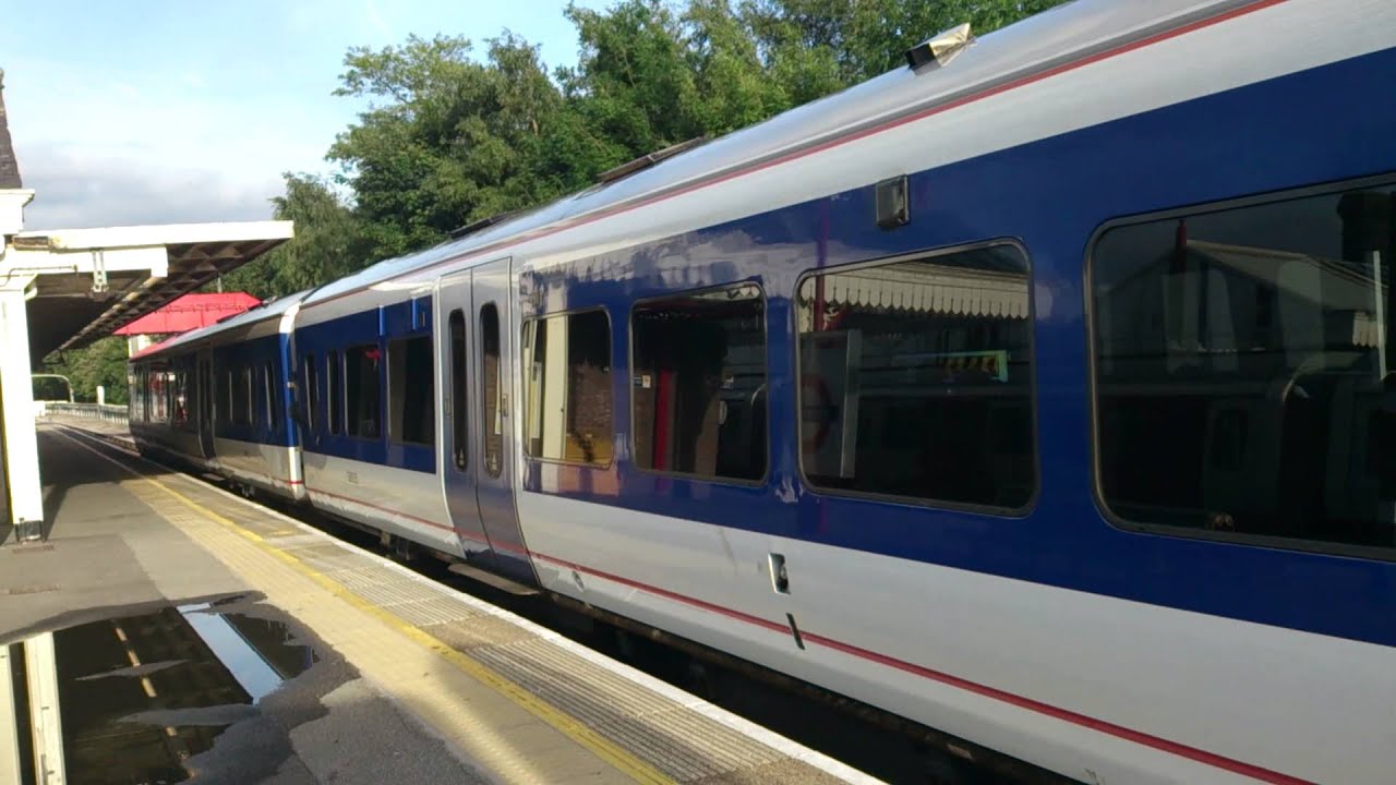 Class 165002 Networker Turbo Chiltern Railways Departing Amersham ...