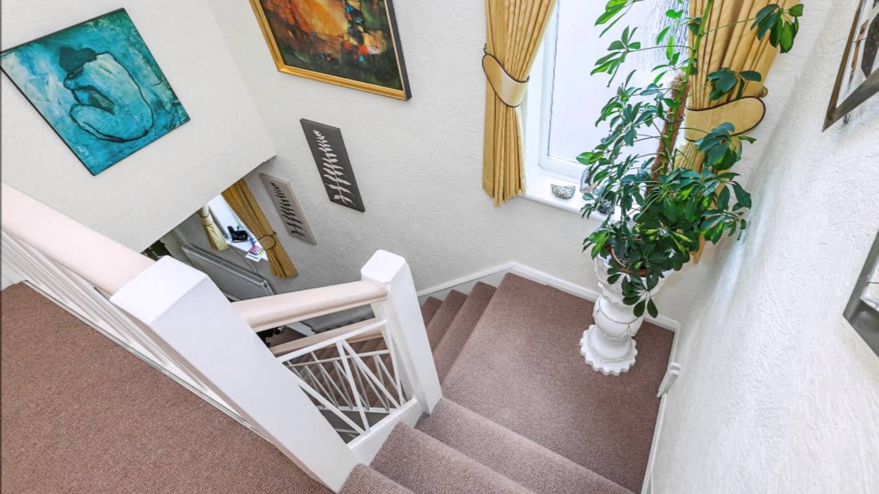 Chadacre Avenue, Ilford, Essex IG5 0JQ - YouTube