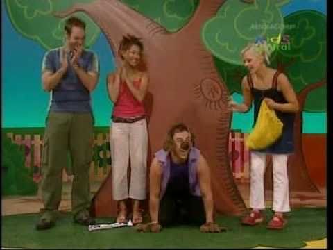 Hi-5 Sharing Stories- Dog Tricks - YouTube