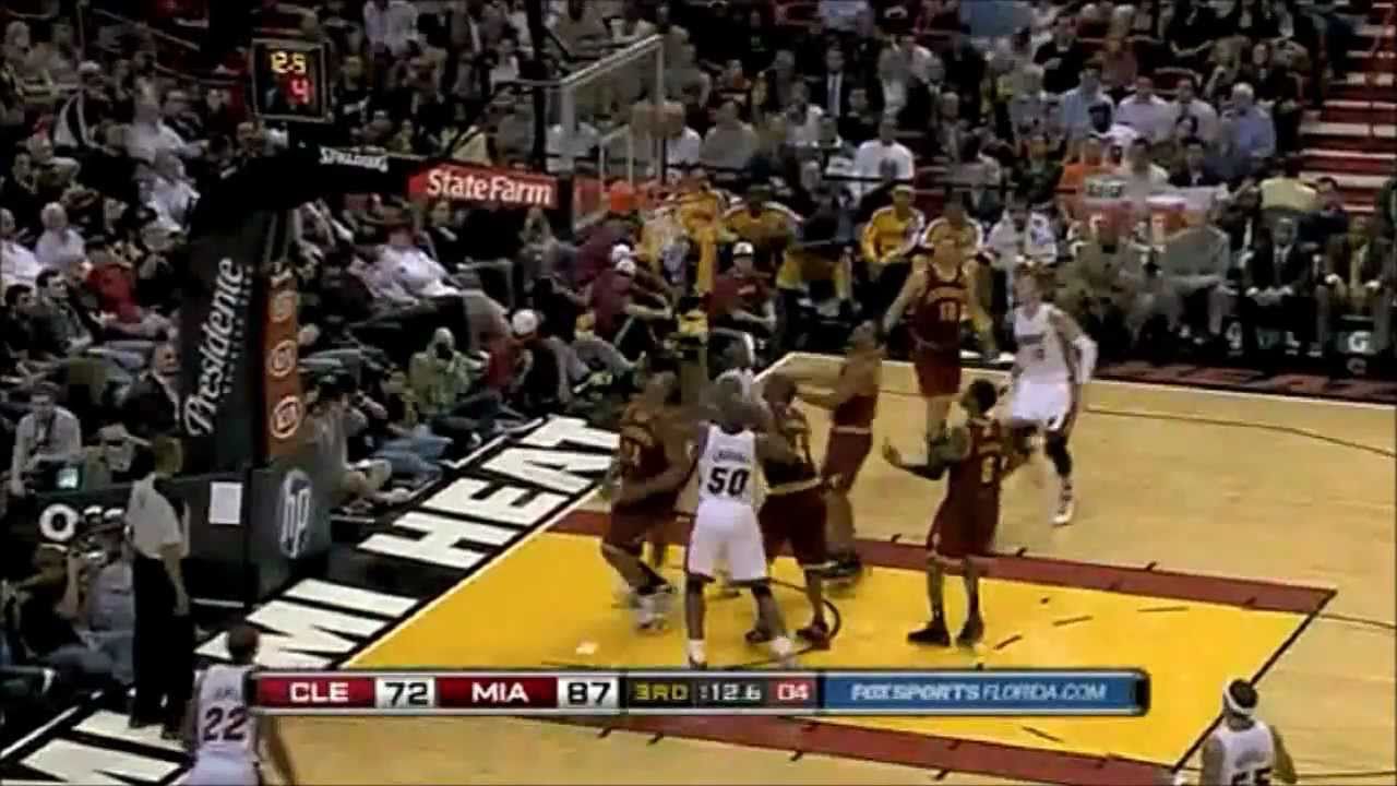 LEBRON JAMES MIX KANYE WEST "ALL THE LIGHTS" - YouTube