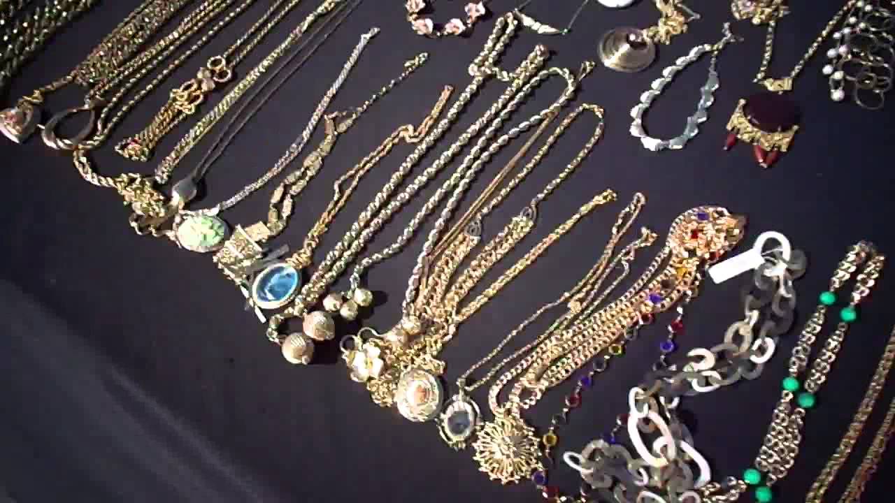 Meadowlands Stadium Flea Market Secaucus NJ Flea Market Set Up - 3/15 ...