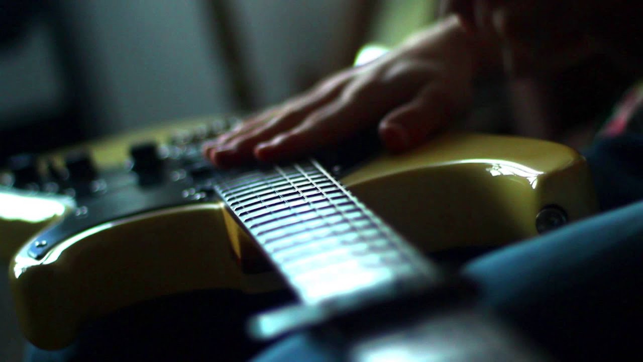 Electric Guitar Tapping - Sam Judd - YouTube