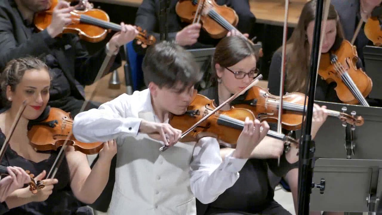 Nathan Mierdl - Alban Berg - Concerto pour violon et orchestre - YouTube