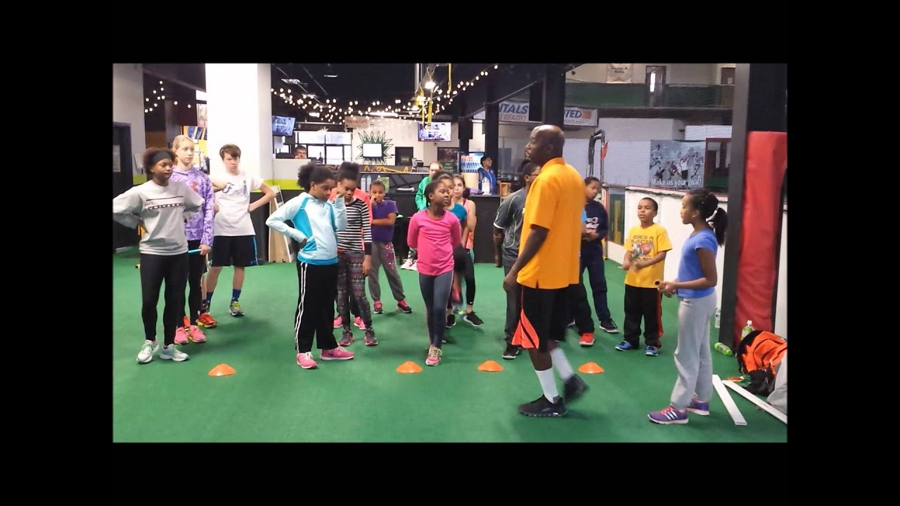 Coach Rob Dixon of Vector Elite Track Club: The Baton Exchange - YouTube
