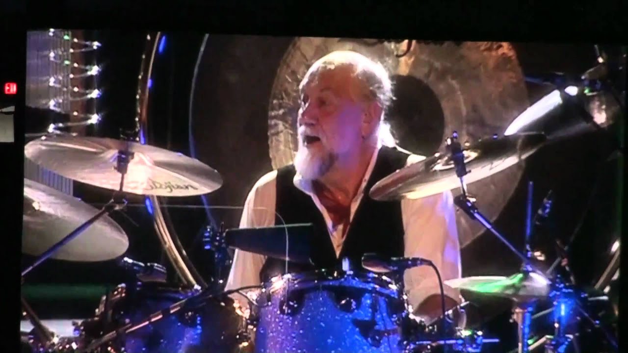 Fleetwood Mac - Tusk (Chicago 2009) - YouTube