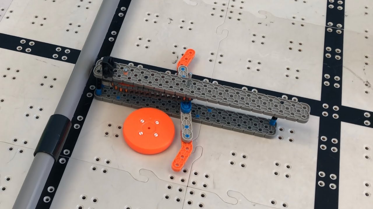 VEX IQ Slapshot NEW Shooting Mechanism | Spinner - YouTube