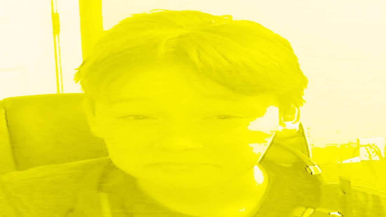 We Become Yellow People In Roblox - YouTube