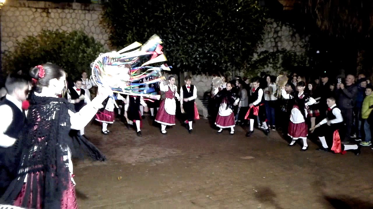 Sagra " du Taganu " Aragonese, Gruppo Triscele Folk!! - YouTube