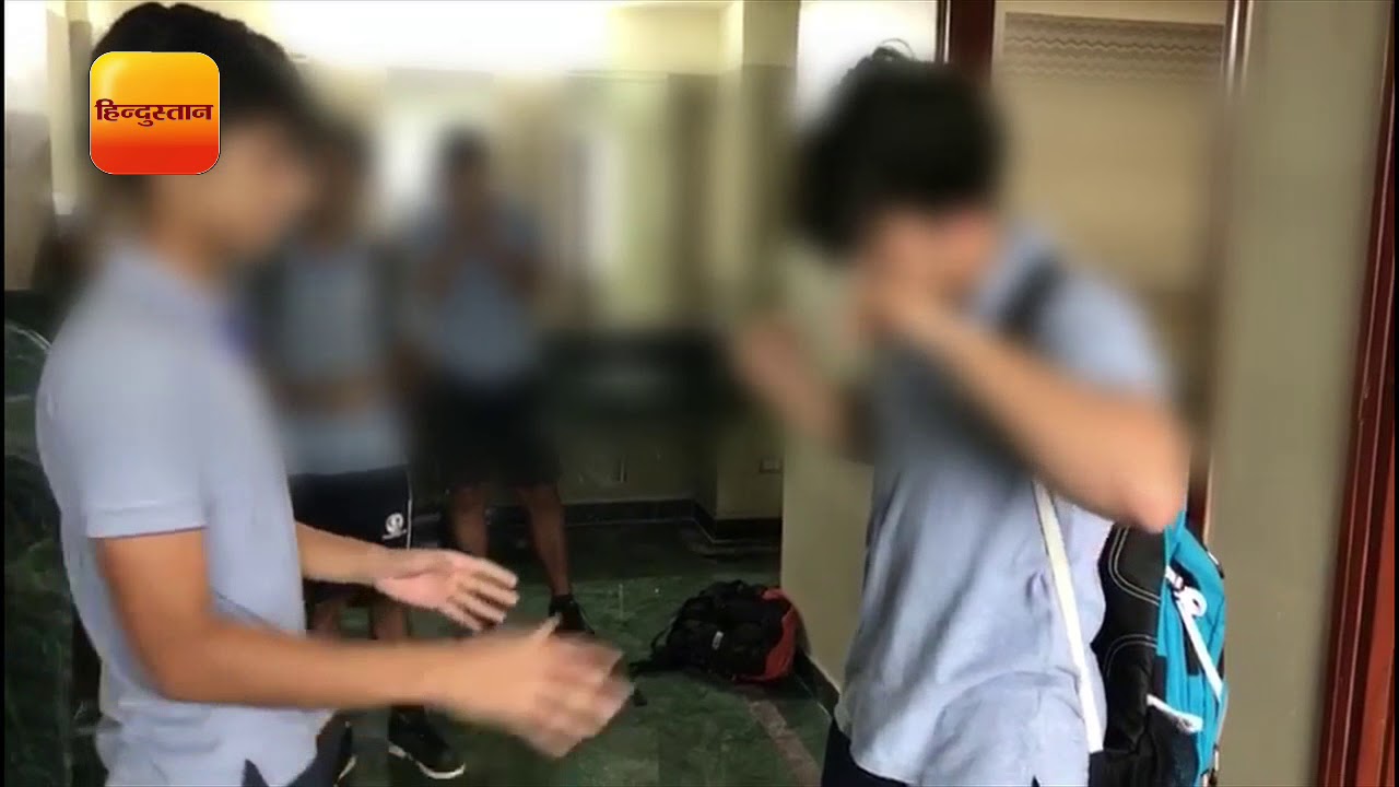 स्कूल में छात्र को थप्पड़ मारने का वीडियो वायरल II Slap student in to ...