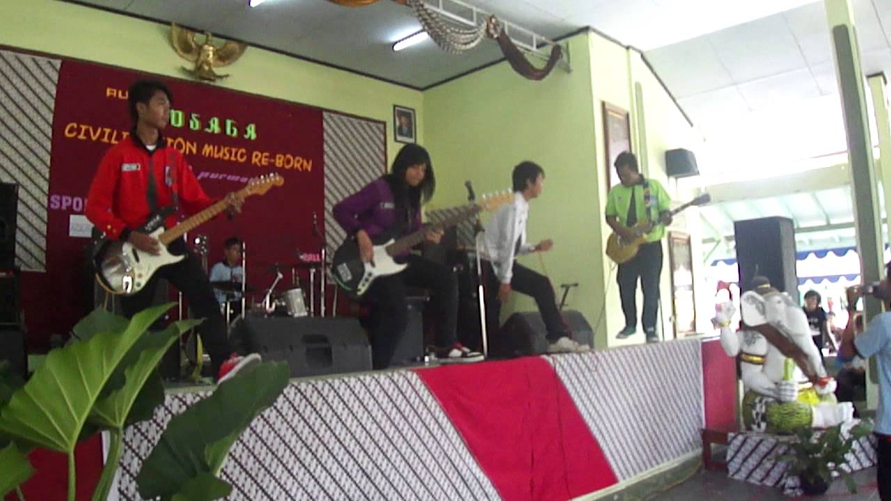 LATULIP at Festival LOSAGA - YouTube