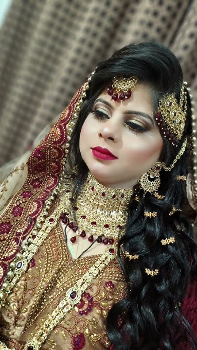 Shimmery, shiny, and sparkly are my three favourite colours. #bridaltrends #bridaldiaries # ...