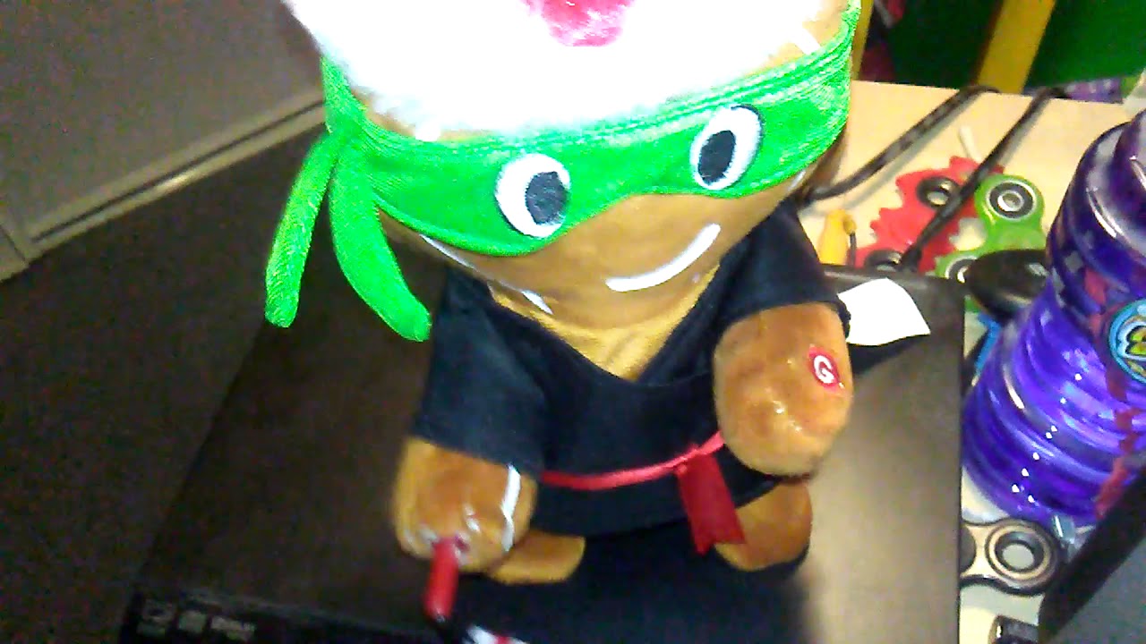 Gemmy kung fu gingerbread man fighter (re-upload) - YouTube