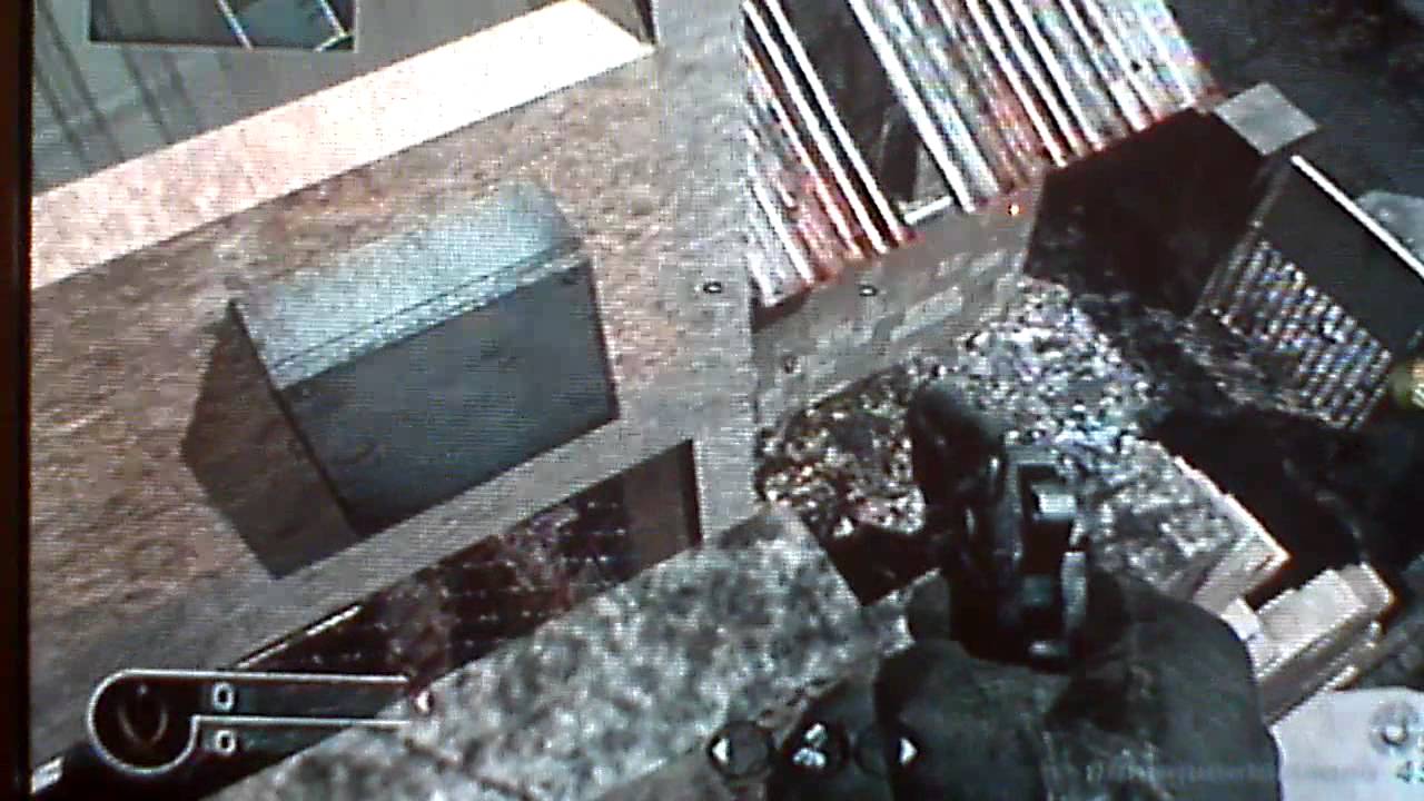 CALL OF DUTY MW1 CROSSFIRE (GET OUT OF MAP GLITCH) - YouTube