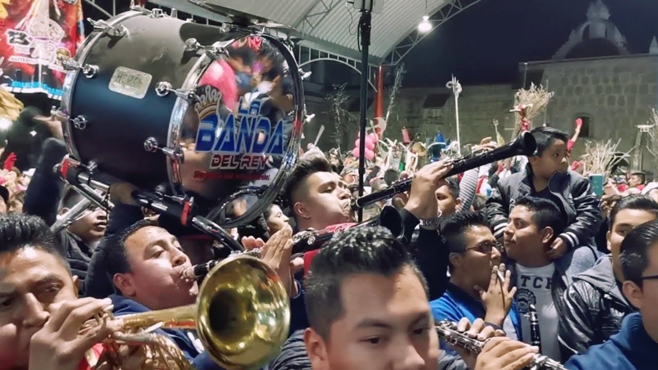 BANDA DEL REY & IMPONENTE DE OAXACA TOCANDO COMO SI FUERA ENCUENTRO ...