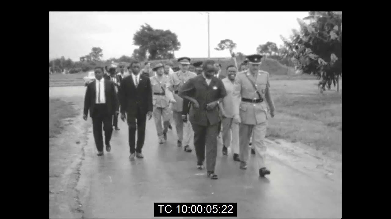 Zambian Leader Kenneth Kaunda Visiting Troops Under Training | Kalewa ...