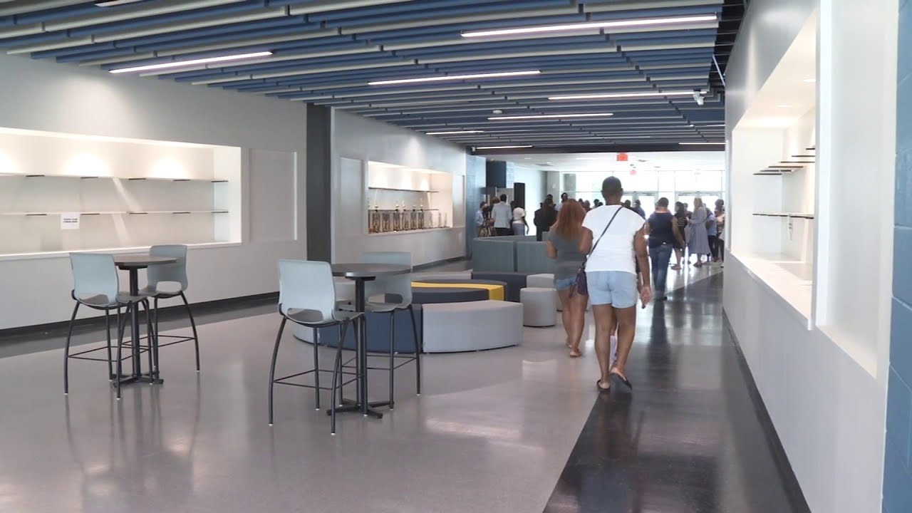 Take a tour of the newly rebuilt Jean Ribault High School - YouTube