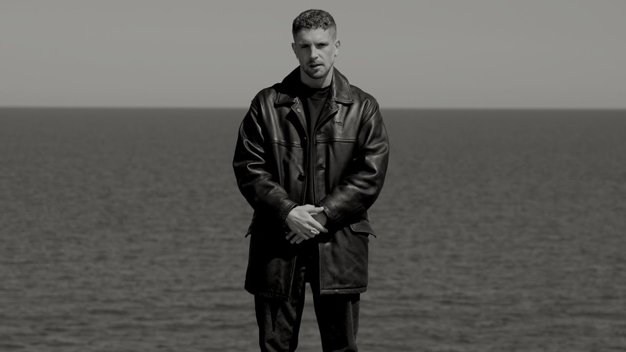 FADAH - Le Dernier [Clip Officiel] - YouTube