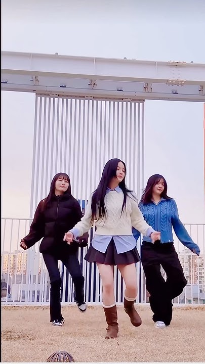 I’m still trying to figure out Video Star 😭#weeekly #soojin #monday #soeun #daileee #kpopedit # ...