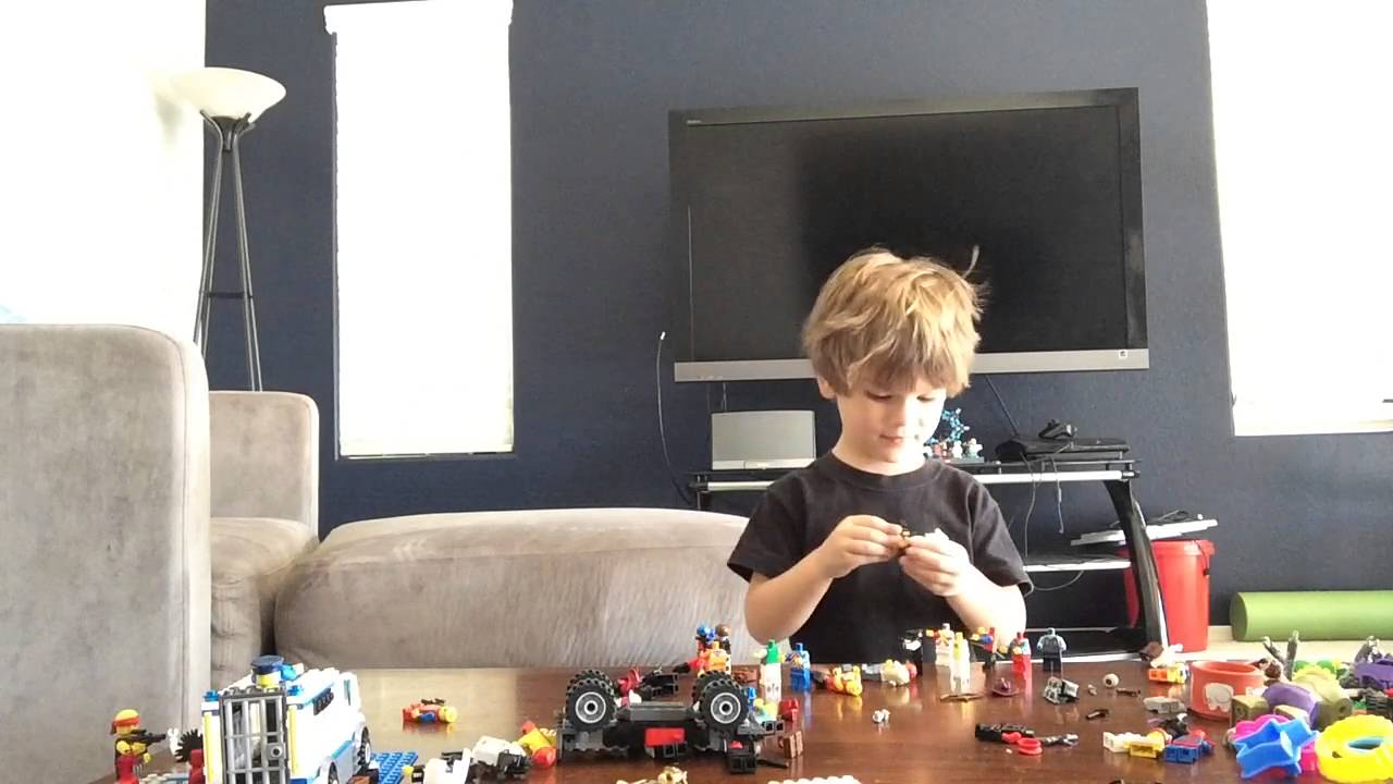 lego alec - YouTube