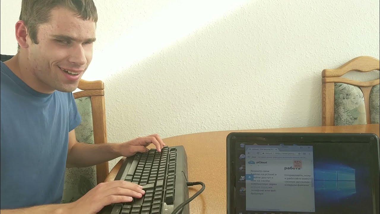 How a Totally Blind Person Uses His Laptop and Explores the Internet ...
