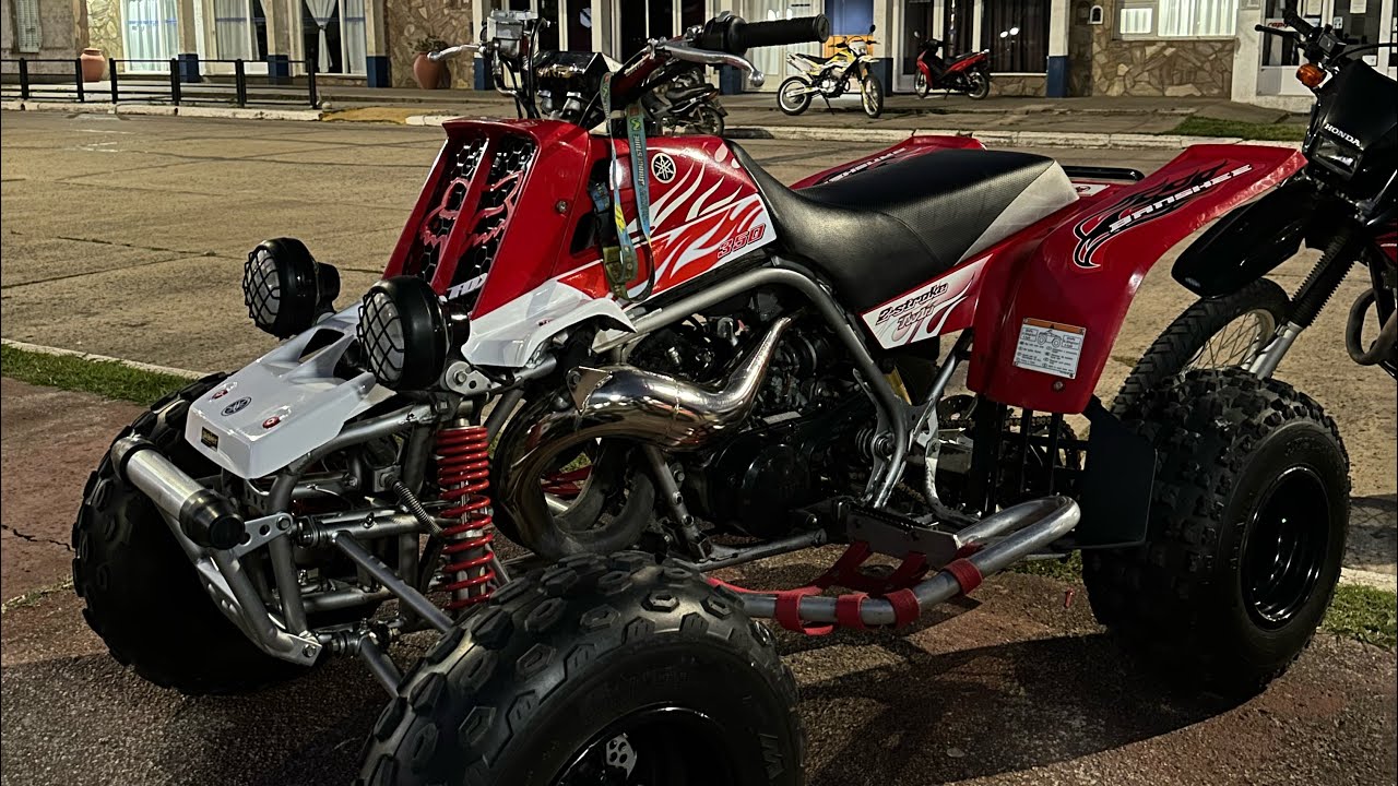 Una vuelta por el pueblo probando el Banshee🔥 contando que fierros ...