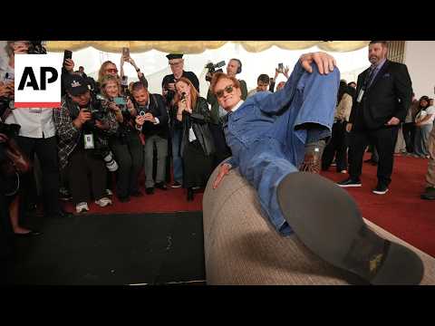 'This is hilarious': Conan O'Brien rolls out 2026 Oscars red carpet