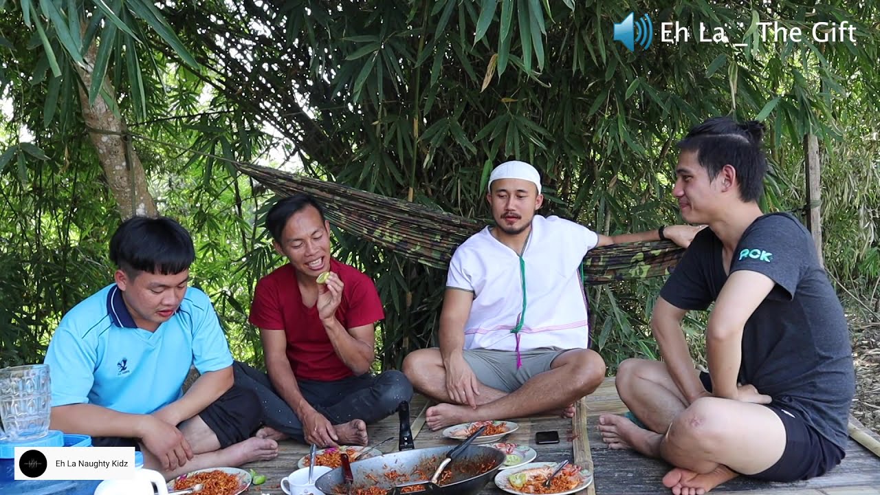 spicy noodle food with Eh Lah, Kyaw Law Eh, Wah Fish Paste and BigBird ...