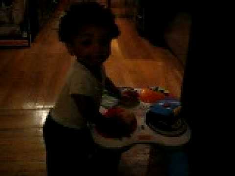 Eating Imaginary Cheerios - YouTube