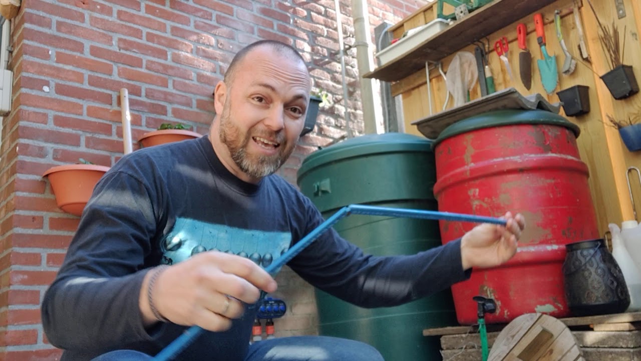 Inhoud van de regenton - YouTube