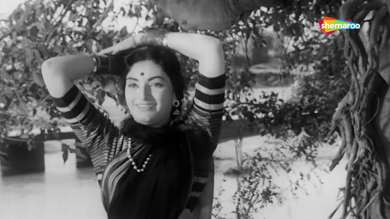 Vavtal (1965) - वावटळ - Wadacha Kathi - वडाच्या काठी - Sulochana - Asha ...