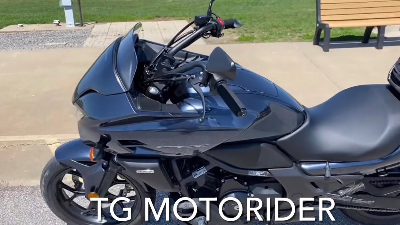 TG MotoRider-CTX 700 Complete Review and Ride. The Strangest Bike You ...