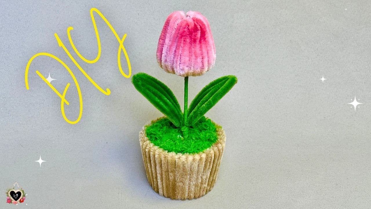 🌹Pipe Cleaner Flower🌹It's easy to make a mini Tulips flower pot using ...
