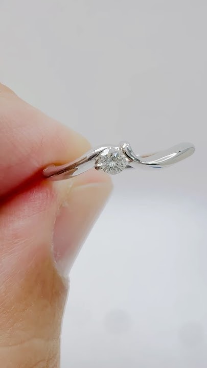 天然ダイヤモンド 0.07ct プラチナ製リング - YouTube