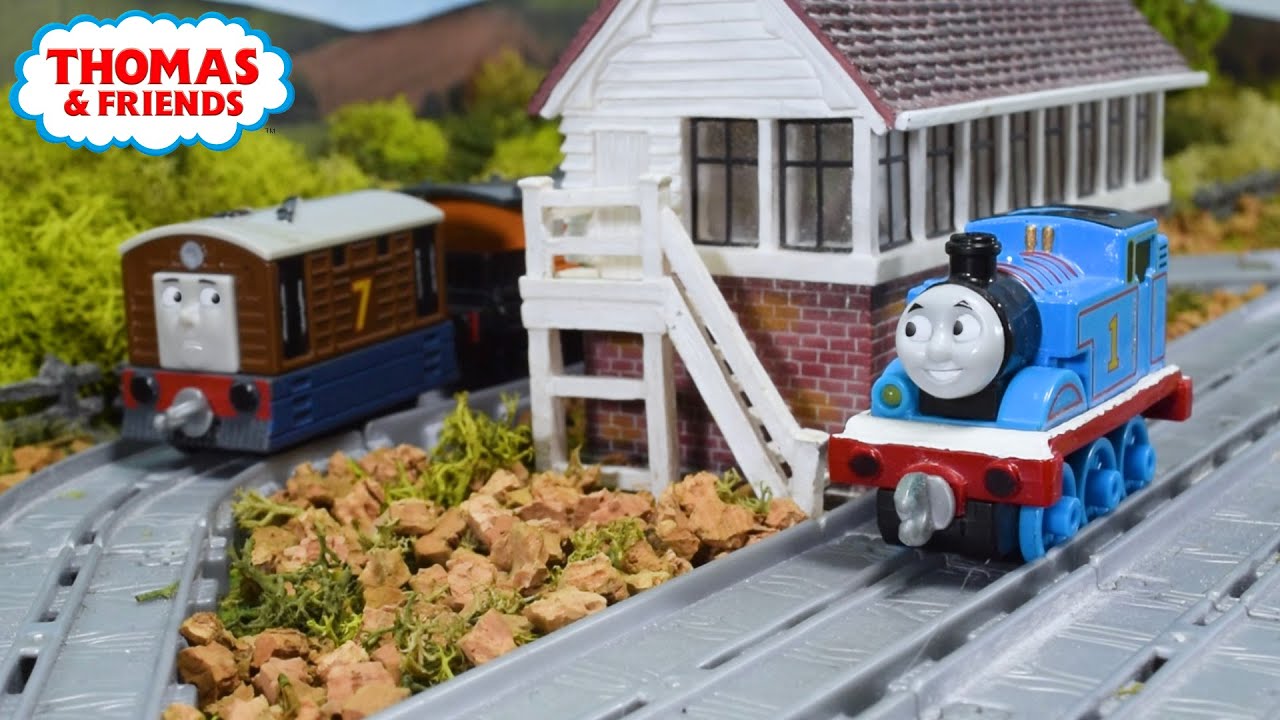 Thomas Helps Toby | Signals Crossed | Thomas & Friends | Scene Remake ...